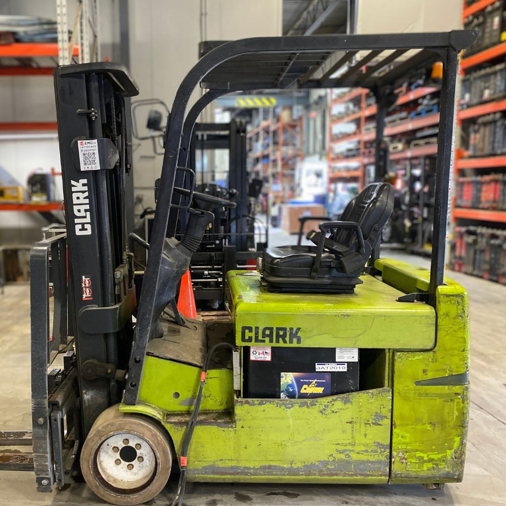 Electric 3-Wheel Sit-Down Forklift - 5000 lb - TMX25