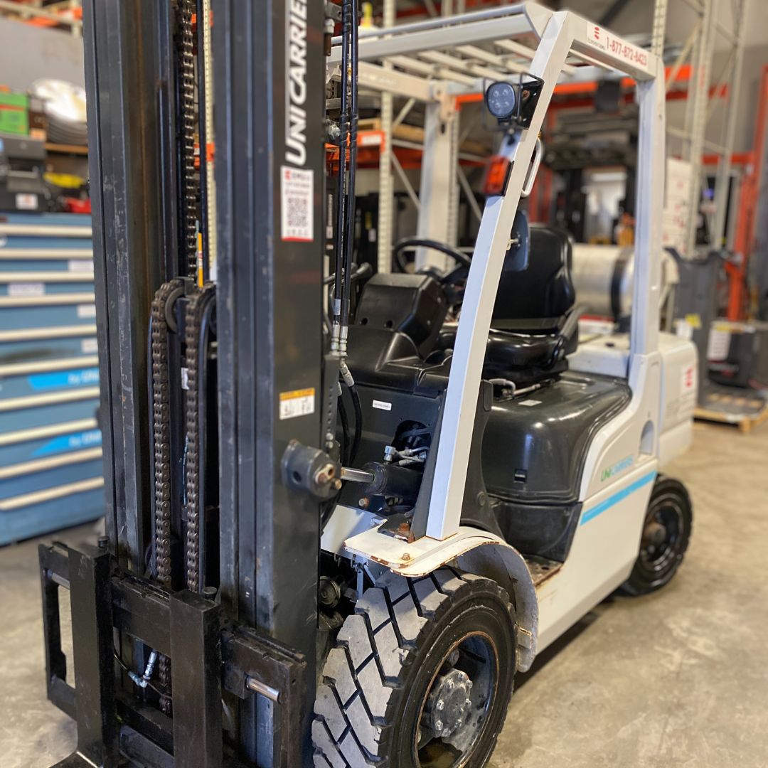 Unicarriers Forklift - 6000 lb - PF60